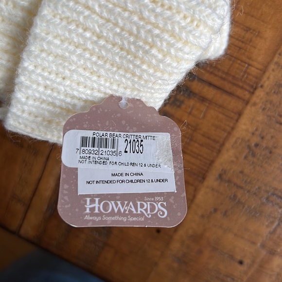 Howard's Critter Mittens | Accessories | New Howards Polar Bear Critter ...